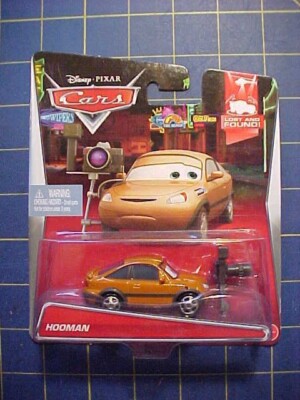DISNEY PIXAR CARS HOOMAN WITH CAMERA! LOST AND FOUND SERIES 4/8! NIP ...
