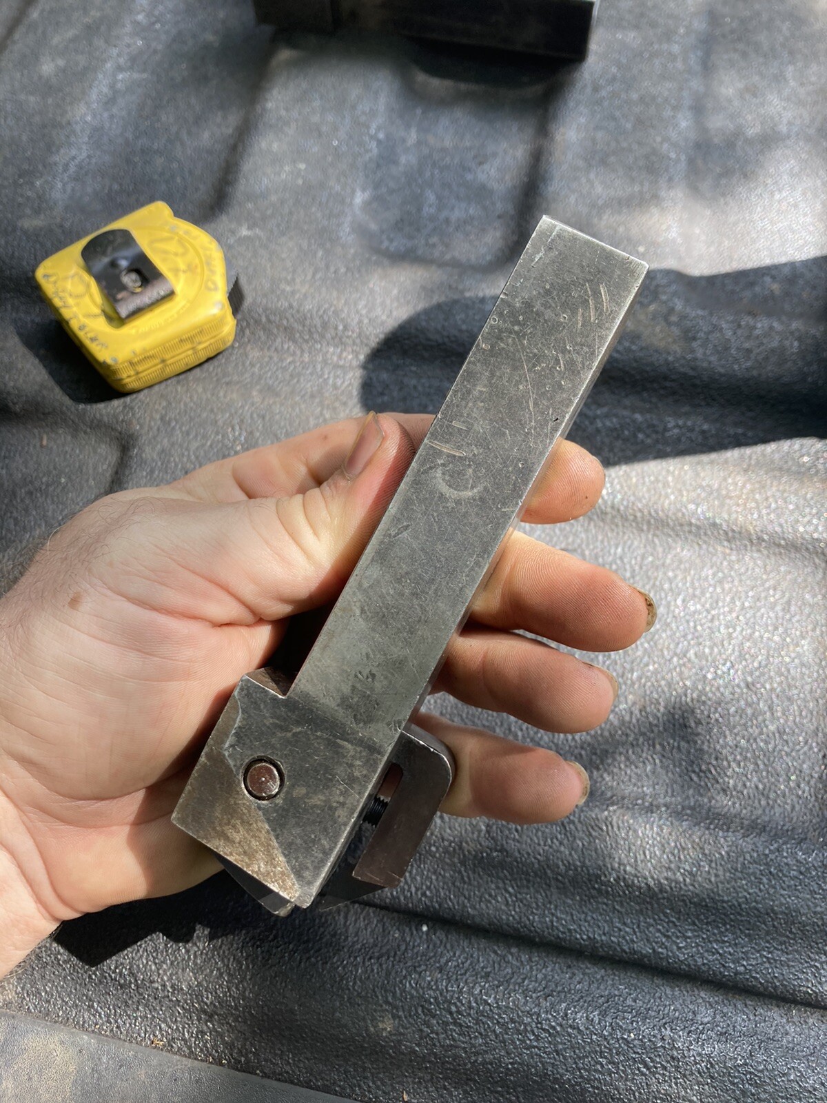 D) Valenite VHDBS-16R Metal Lathe Face Grooving Trepanning Tool Holder ...