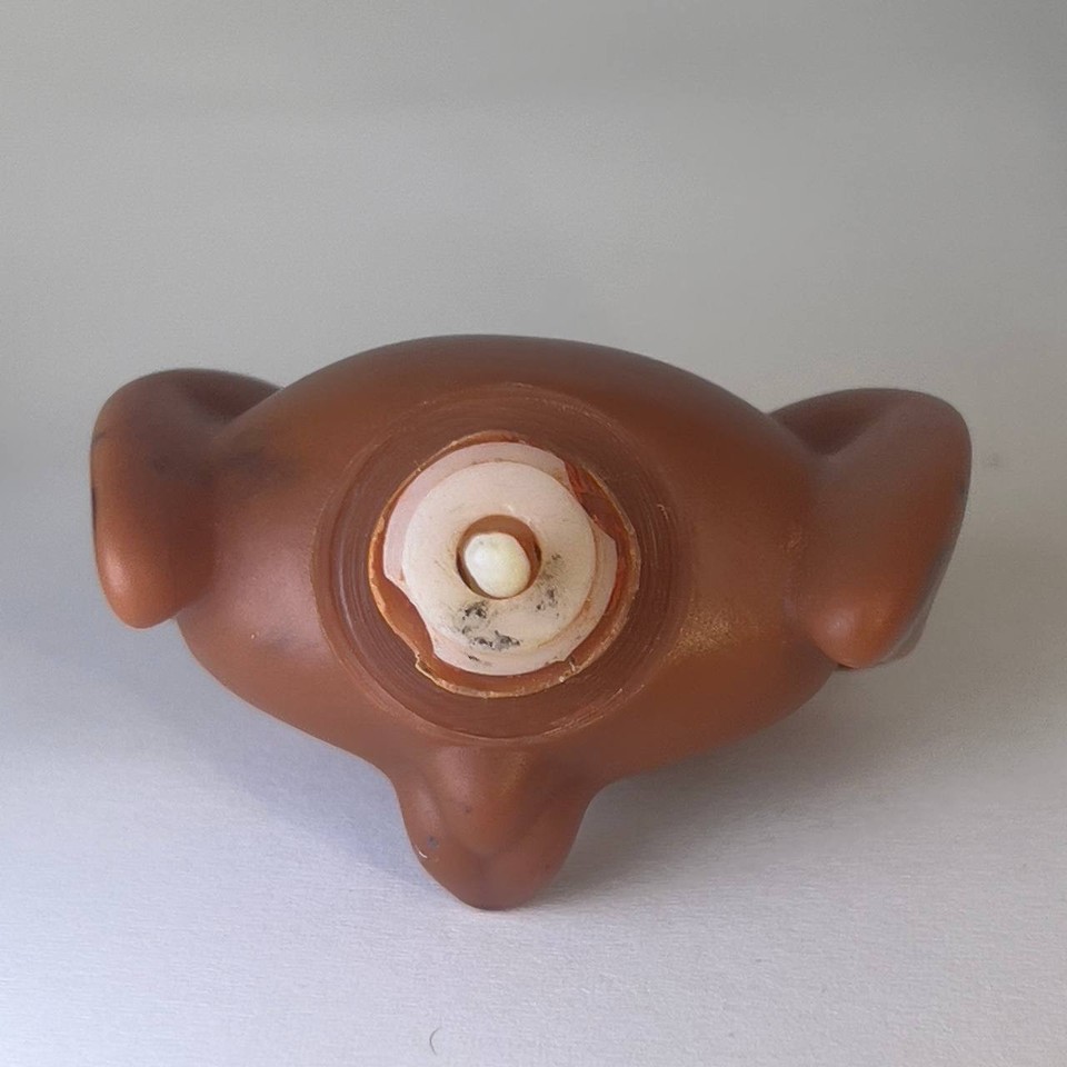 LPS LITTLEST PET SHOP 2006 #640 DACHSHUND BROWN DOG WITH BLUE EYES ...