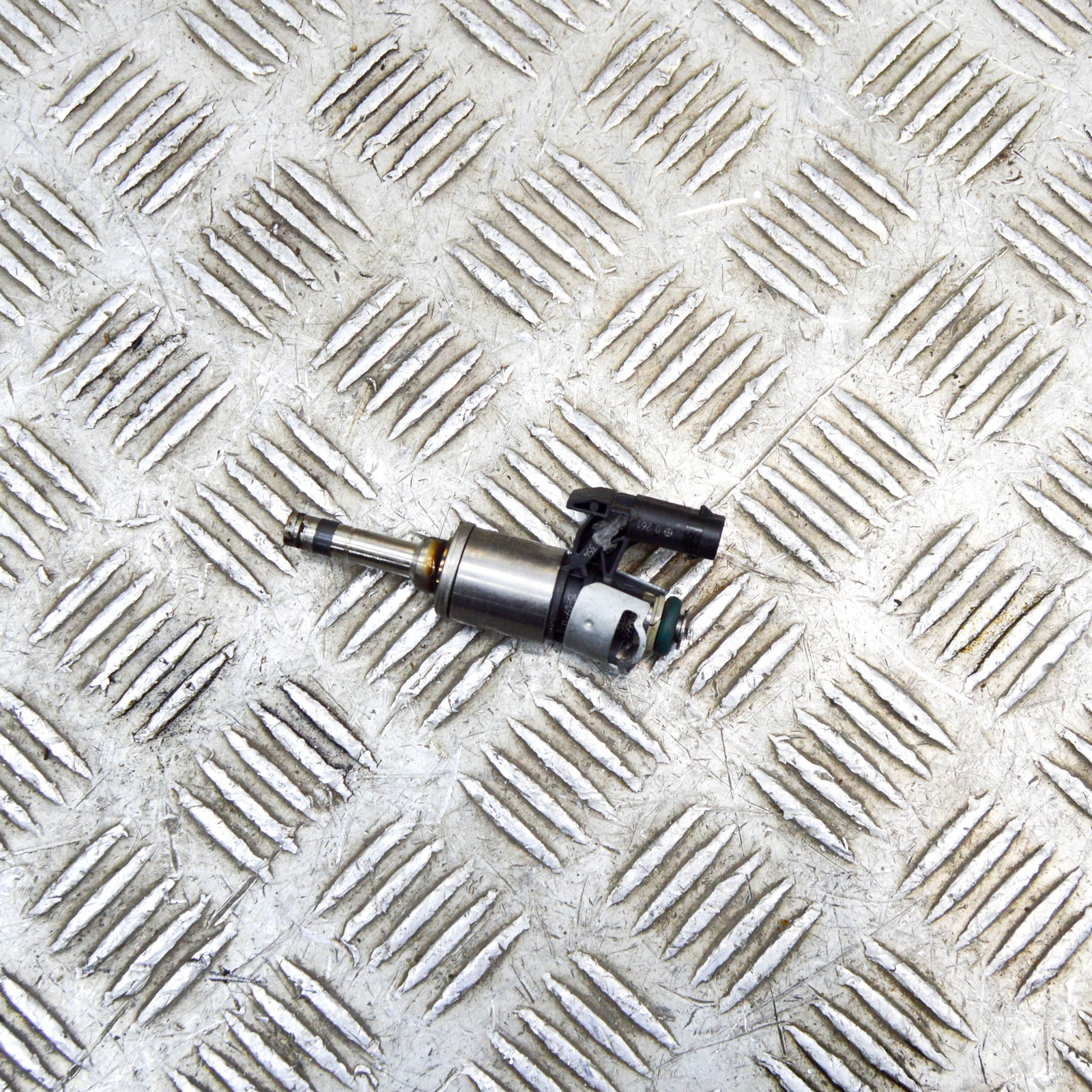 VOLKSWAGEN SCIROCCO MK3 Fuel Injector 0261500354 04E906036Q 1.4TSI 92kw ...