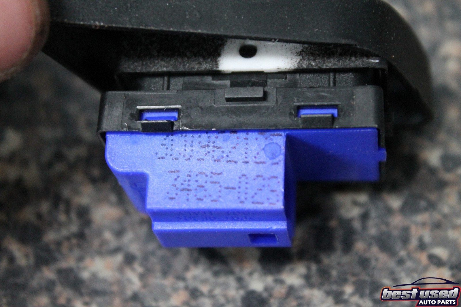 2007 VOLKSWAGEN PASSAT FRONT LEFT DRIVER DOOR LOCK UNLOCK CONTROL ...