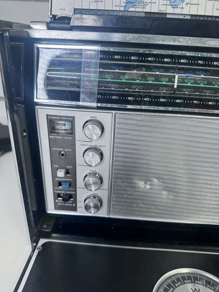 VTG Zenith Royal Trans-Oceanic D7000Y 11 Band AM/FM S/W Radio Tested ...