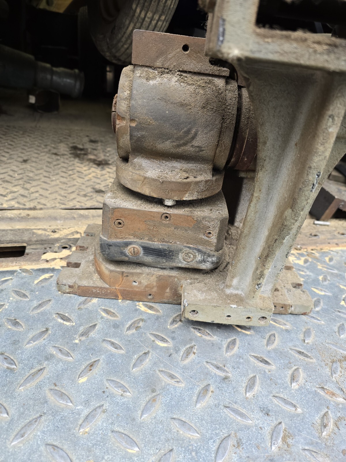 Royal Oak Universal Form Relieving Fixture | eBay