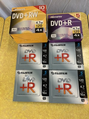 New DVD-R And RW Blank Discs Bundle Memorex Fujifilm 28 Total | eBay