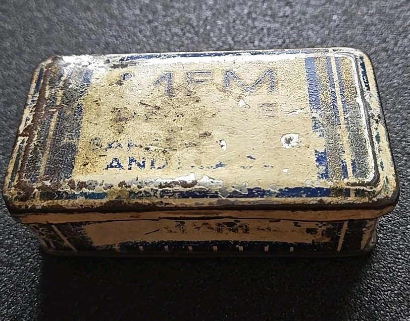 Lot Of 2 Razor Tin Boxes MEM deluxe And Best British Safety Razor | eBay