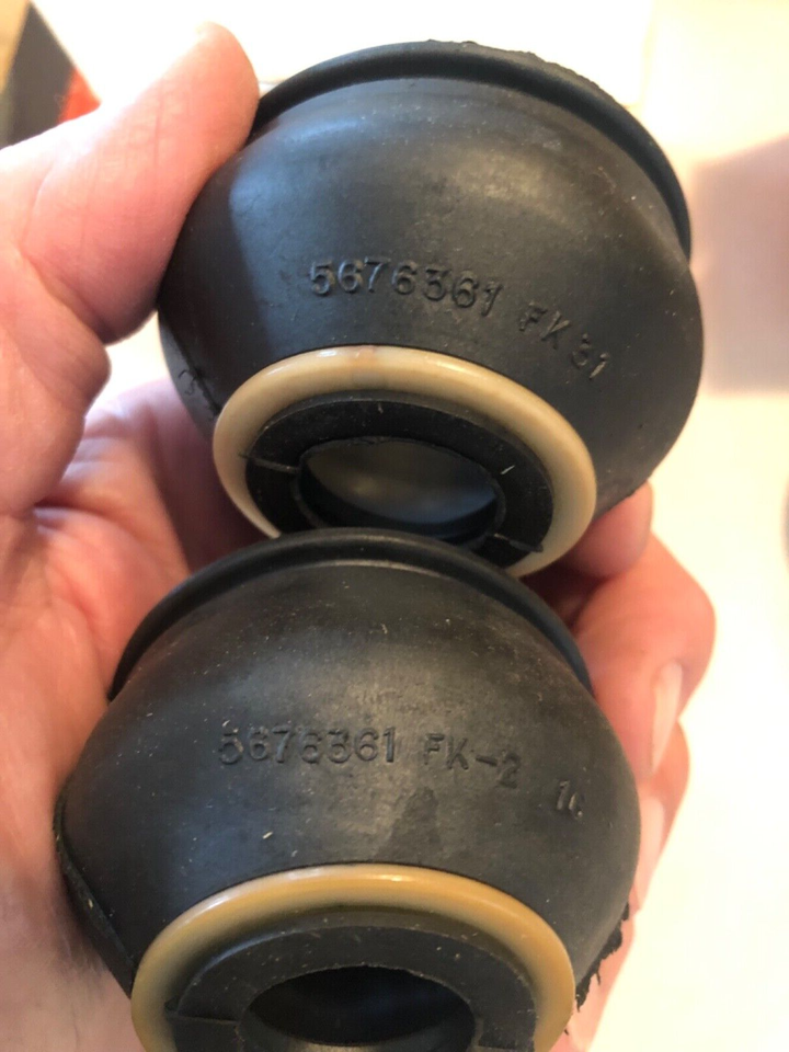 1962 Olds & some Corvettes NOS Lower Ball Joint Dust Seal/Spring-585796 ...