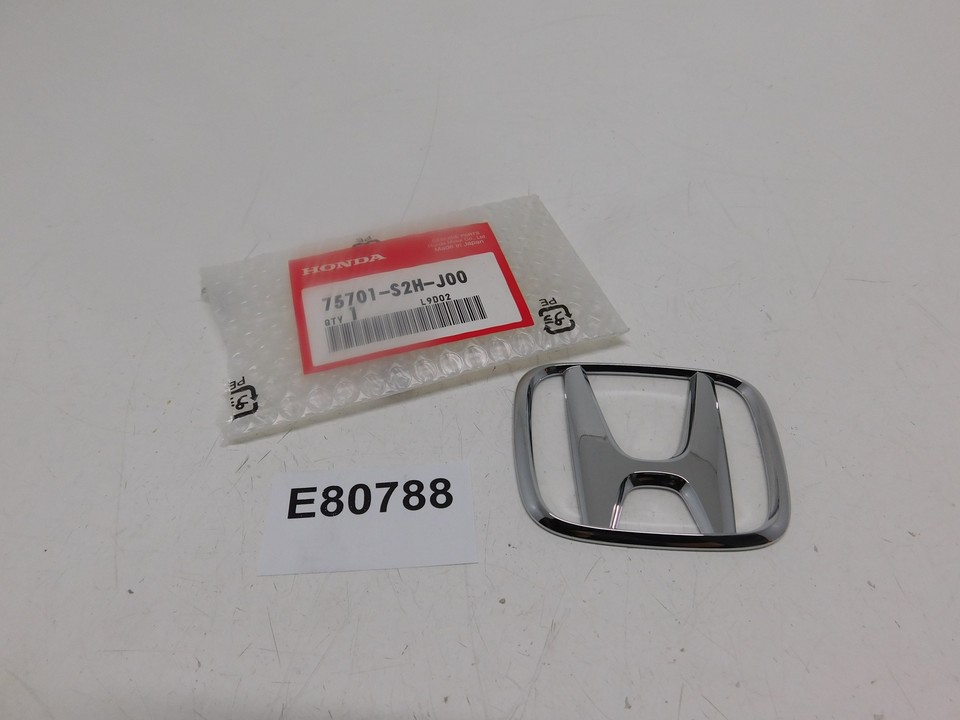 Coat of Arms Emblem Rear Logo Emblem Badge Original Honda 75701S2HJ00 ...