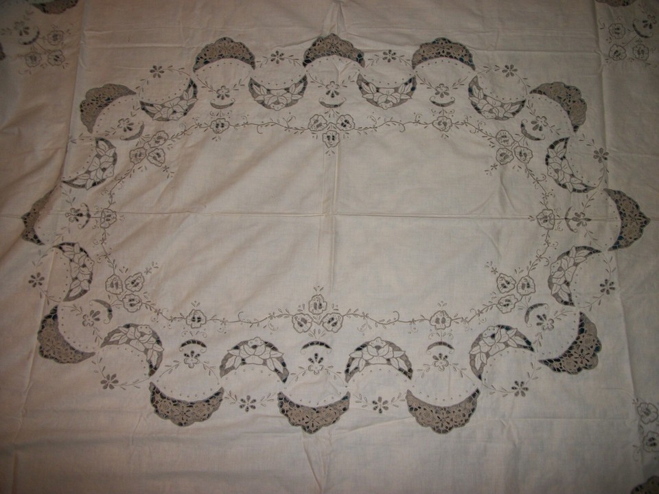 NWT Vintage ~~Embroidered/Cutwork/Crochet Tablecloth~~83 X 64 | eBay