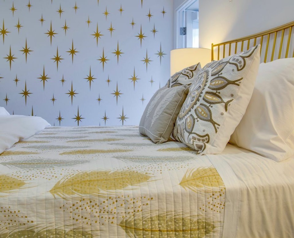 Retro Starburst Wall Decals, Atomic Star Decal, Geometric Decor, Mid ...