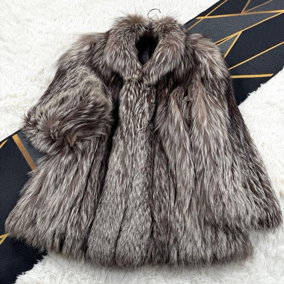Finland Silver Fox Fur Coat Real Fur Size L Excellent Condition Auth | eBay