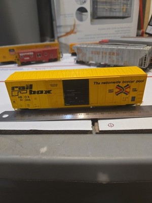 Roundhouse Ho Railbox, ABOX no. 51004 | eBay