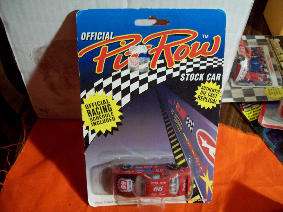 #66 LAKE SPEED PHILLIPS 66 1/64 SCALE NASCAR 1992 PIT ROW STOCK CAR ...