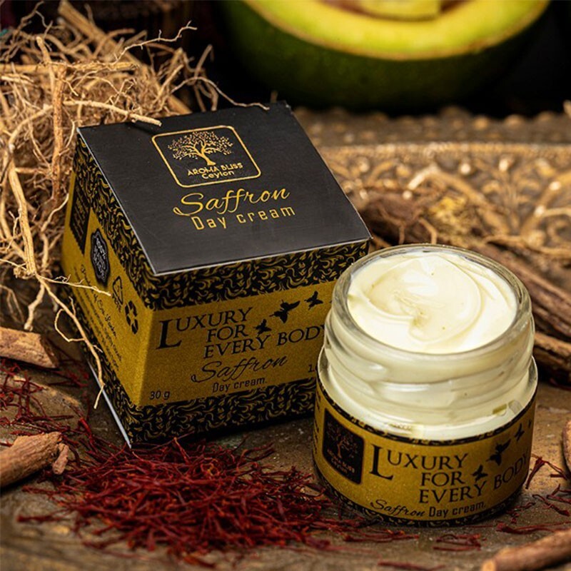SAFFRON Day Cream Unisex natural skin brighten Glowing Skin Premium ...