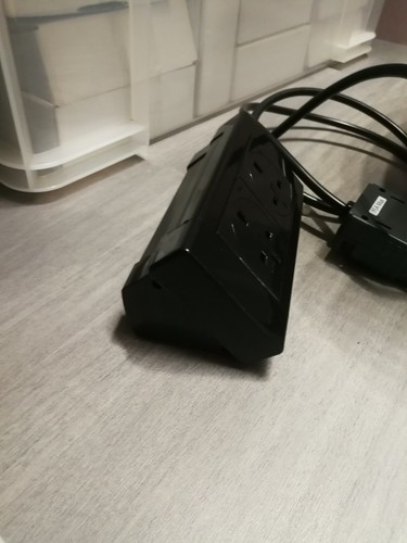 Electrak PD1320AA XXYM0722 Intersoc On-desk 2 gang 5A + R-connector 1 ...