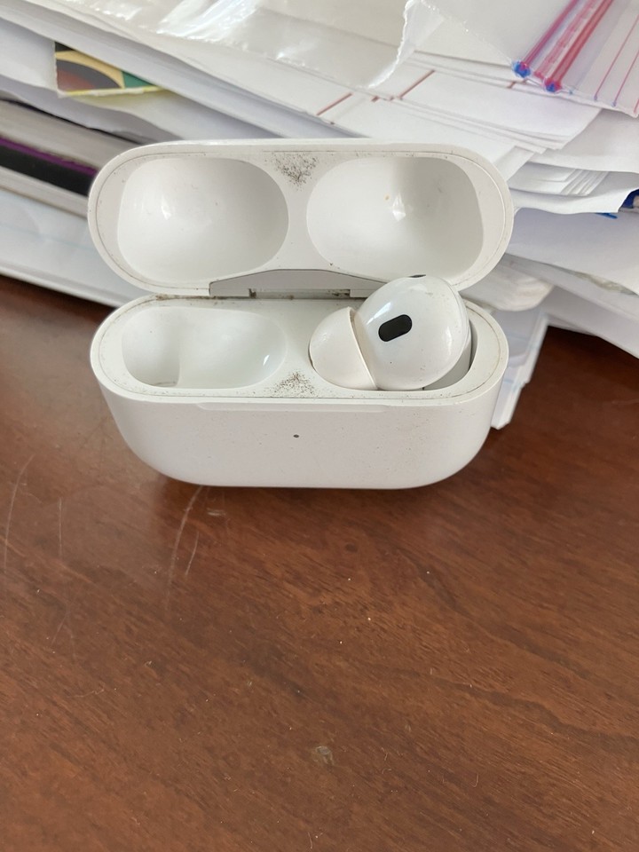 AirPod Pro 2nd Generation (Left AirPod Missing) 194253397168| eBay
