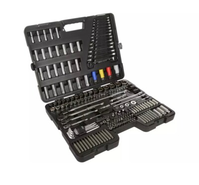 Halfords Advanced Socket & Spanner Set 200 & Screwdriver Set Lifetime ...