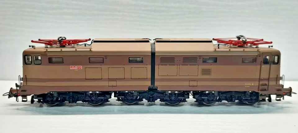 ROCO 62570 locomotiva elettrica FS E645.084 ep IV DC 1:87 | eBay.de