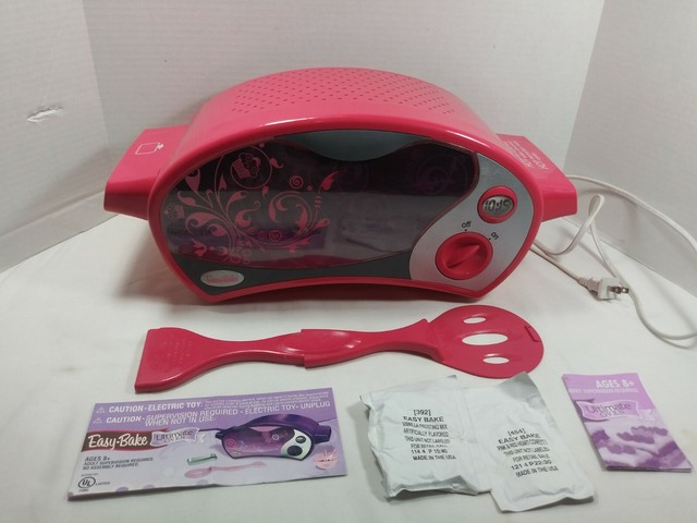Easy Bake Ultimate Oven Pink Magenta Bonus Mixes 2015 Hasbro for sale ...