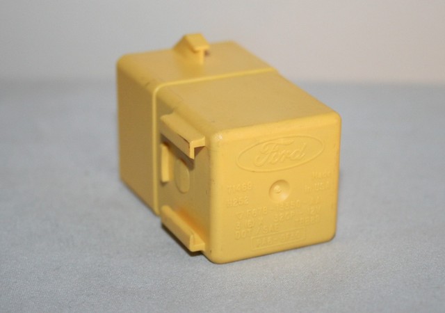 94 95 96 97 98 Ford Explorer Mustang flasher turn signal RELAY F67B ...