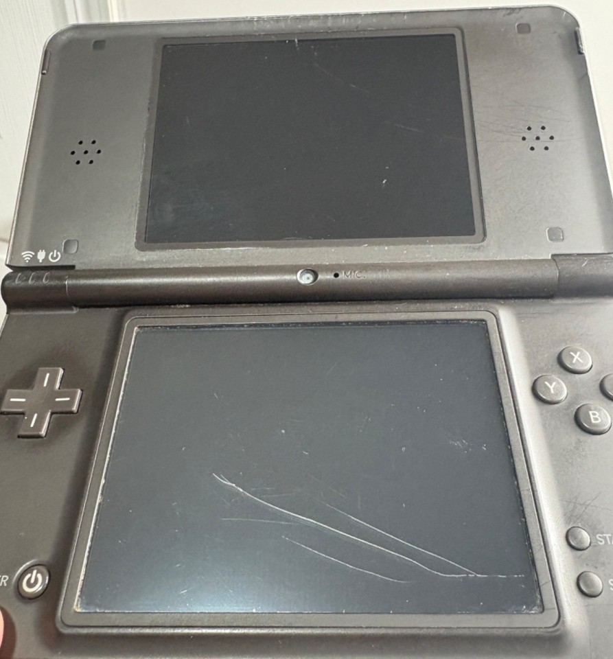 Nintendo DSi XL Black UTL-001 with Mario Kart DS and Charger Tested ...