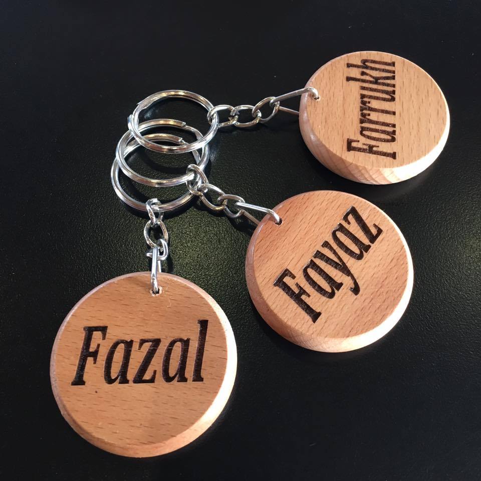 PERSONALISED ARABIC NAMES WOODEN KEYRINGS KEYCHAINS GIFT KEY FOB BILAL ...