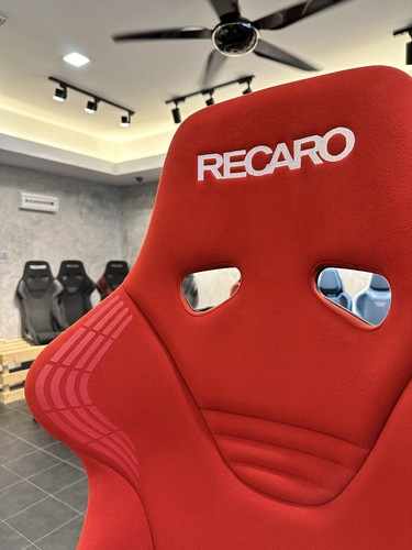 RECARO RS-GS RED Made in JAPAN with VALID FIA 81-081.67.868-0 for sale ...