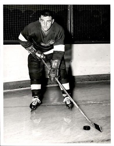PF9 Original Photo FORBES KENNEDY 1957-62 DETROIT RED WINGS NHL HOCKEY ...