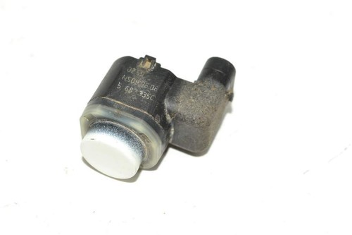 Audi A4 8K B8 12-15 Sensor Ultraschallsensor Abstandskontrolle hinten ...