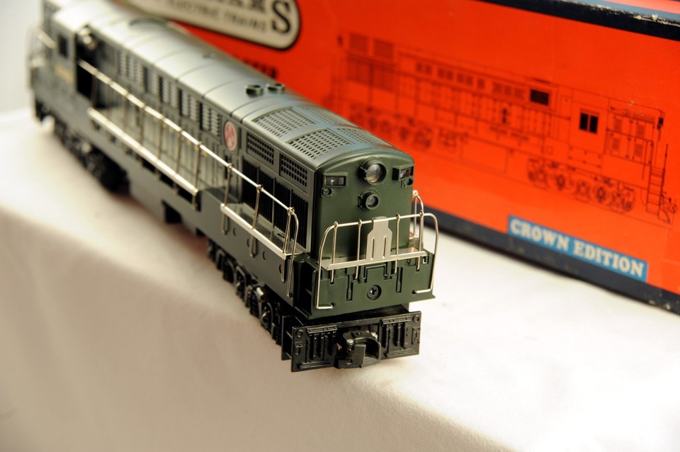 WILLIAMS CROWN EDITION PENNSYLVANIA FM TRAINMASTER DIESEL ENGINE ...