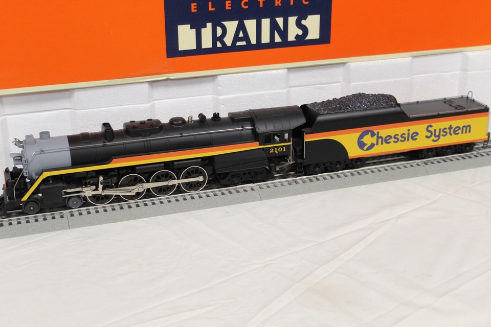 Lionel 618011 Chessie 4-8-4 T1 Steam Locomotive with Tender 23922180117 ...