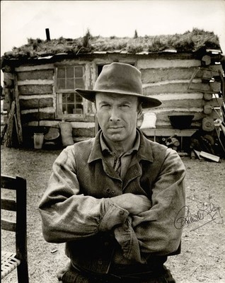 RICHARD KILEY - AUTOGRAPHED SIGNED PHOTOGRAPH CIRCA 1976 | eBay