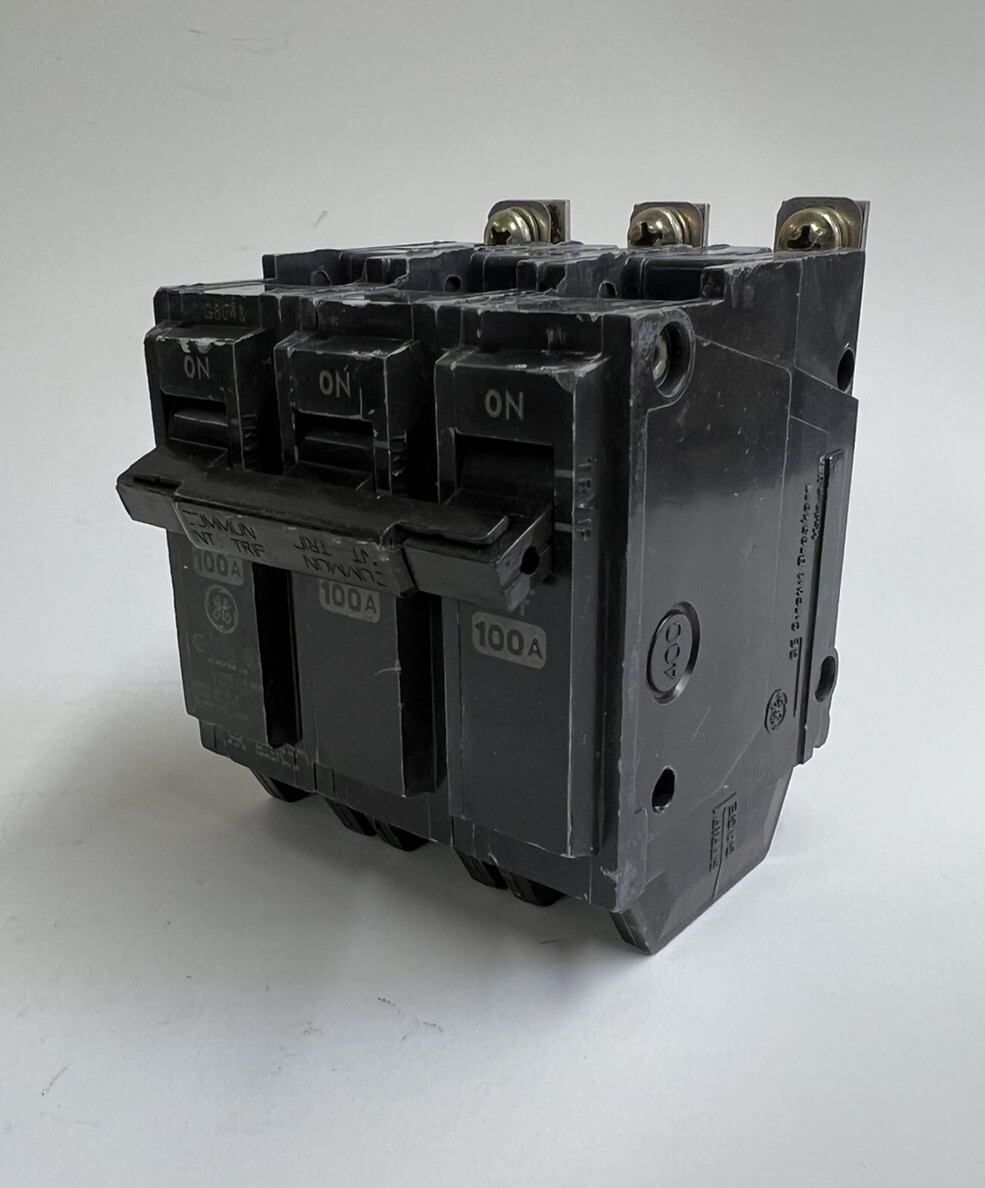 THQB32100 GE 100 Amp 240V 3 Pole Bolt On Circuit Breaker New | eBay