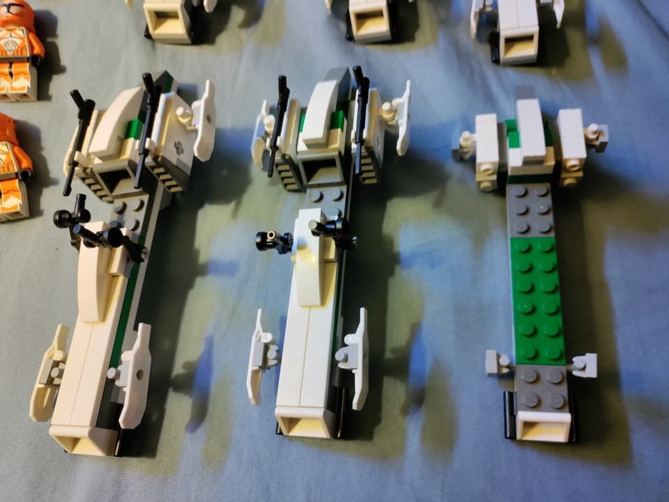 LEGO Phase 1 Clone Clone Trooper Lot 7913 + Commander Cody Phase 1 ...