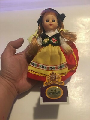 Fishel Dolls of All Nations Bookshelf Collectables Switzerland No. 142 ...