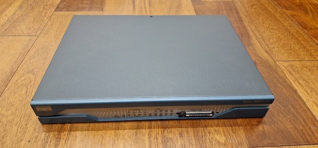 Cisco 1801 Integrated Service Router 100/1000 Mbps Fast Ethernet ...