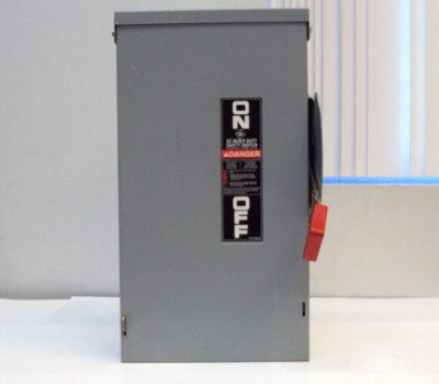 GENERAL ELECTRIC HEAVY DUTY SAFETY SWITCH THN3363R MODEL 10 100A 600VAC ...