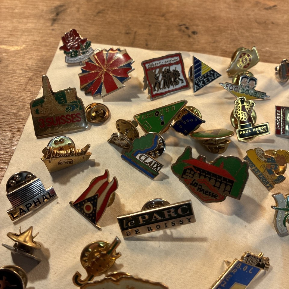 Classic Vintage Large Lot Off Mixed Pin Badges To Many To List Job Lot ...