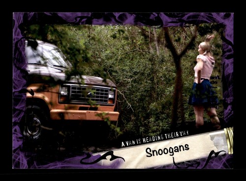 5-01-06 PWE . 2023 skybox jay silent bob reboot #35 . parallel PURPLE ...