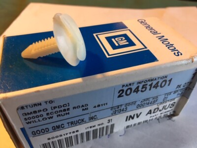 NOS GM 20451401 Retainer Priced and sold each. $1 shipping ea after 1st ...