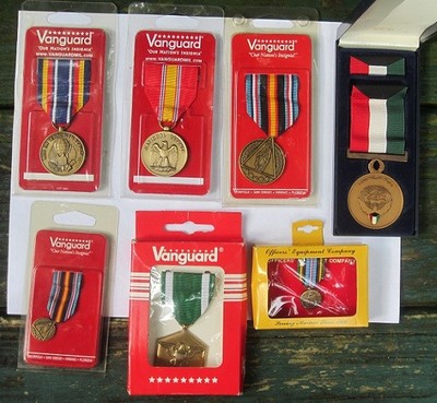 5 New US Military Full Size Medals & 2 New Miniature Medals Kuwait | eBay