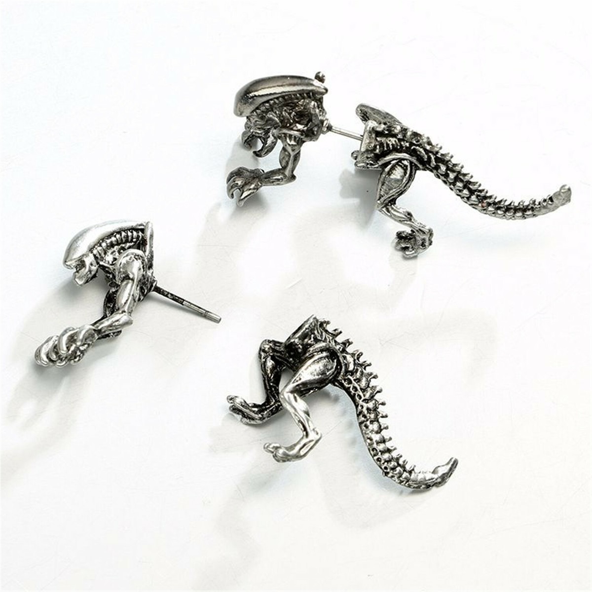 Xenomorph Alien Vs Predator Avp Shaped Earring In Brass Amazon.com: