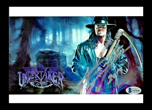The Undertaker Autographed Signed Wwe Hand Autographed 6X9 Photo With ...