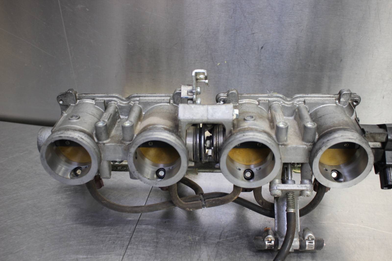04-05 Honda CBR 1000RR Throttle Bodies Injectors | eBay