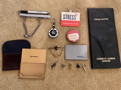 Rare Vintage Lockheed Official Badges Service Year Pin SR71 Martin ...