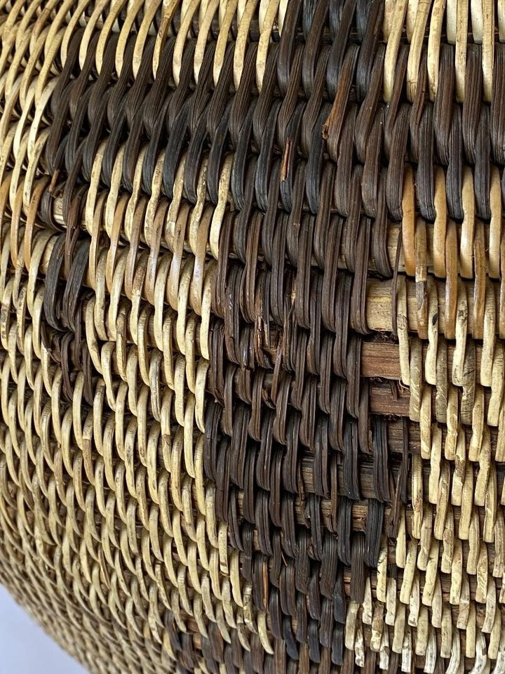 LARGE Indonesian IFUGAO Lidded Rattan RICE STORAGE BASKET with Lizards ...