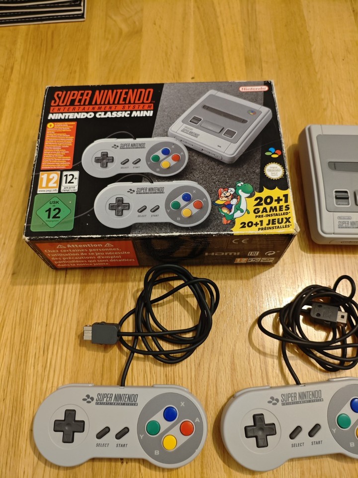 Super Nintendo SNES classic Mini Console Boxed Complete Excellent ...