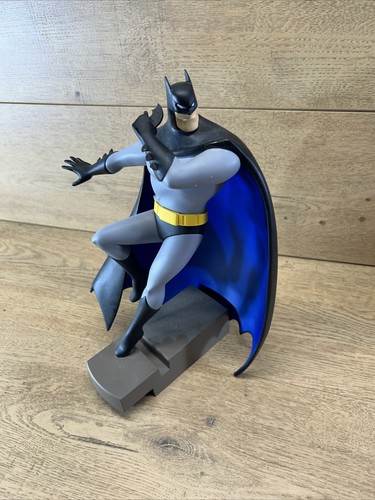 Diamond Select Toys Gallery DC BTAS Batman Animated Series PVC Statue ...