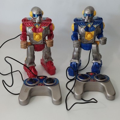 Sharper Image Remote Control Boxing Robots 2001 Goldlok Wired Tested ...