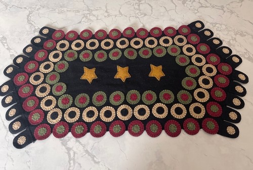 Vintage Penny Rug Table Runner Stars And Circles Beautiful Multicolor ...