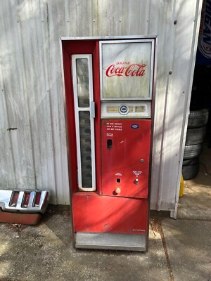 vintage Coca-Cola Machine (Model CS-96) Cavalier (NOT WORKING) SEE ...